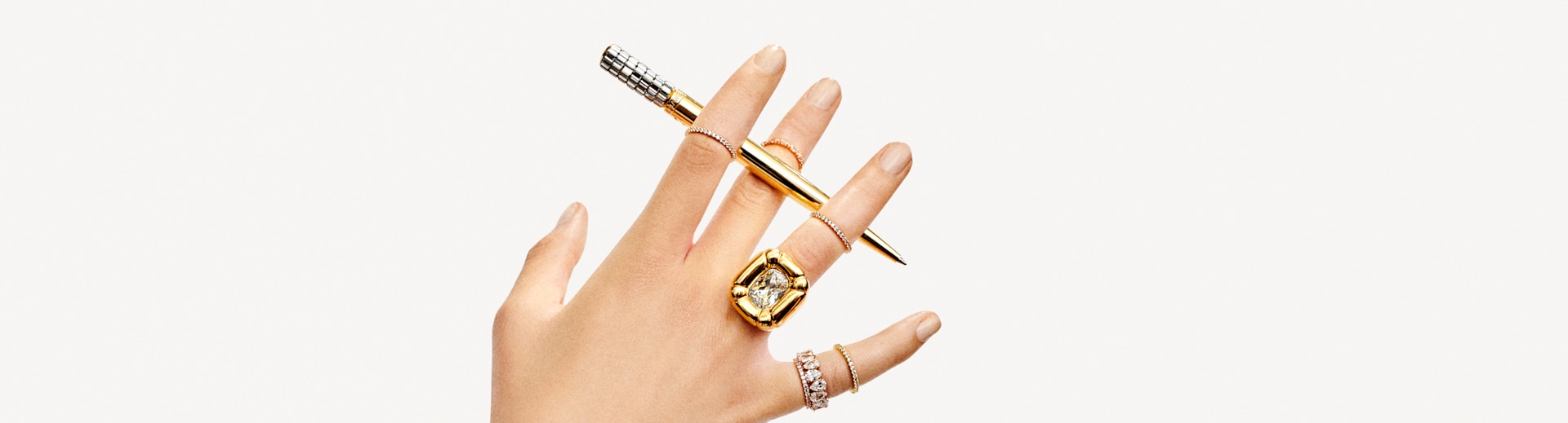 Buy Swarovski Pens for women | Swarovski Official Kuwait